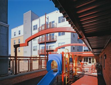 Aurora Building - PIVOT Architecture
